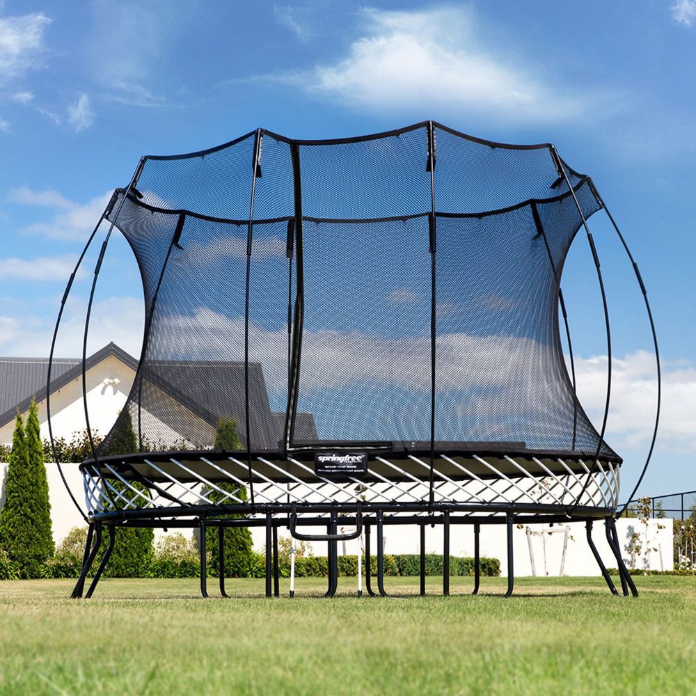 Springfree Medium Oval Trampoline with Enclosure – Babyamore